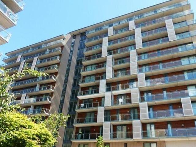 Studio Flat For Rent In Blackfriars Road, Manchester