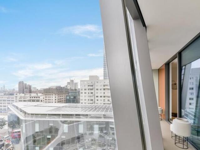 Studio flat for rent in Blackfriars Road, Southwark, London, SE1