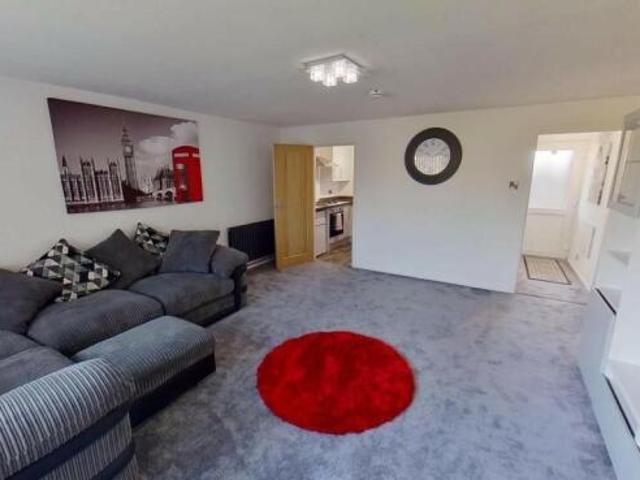 Studio flat for rent in Broadwater Street East, Worthing, West Sussex, BN14
