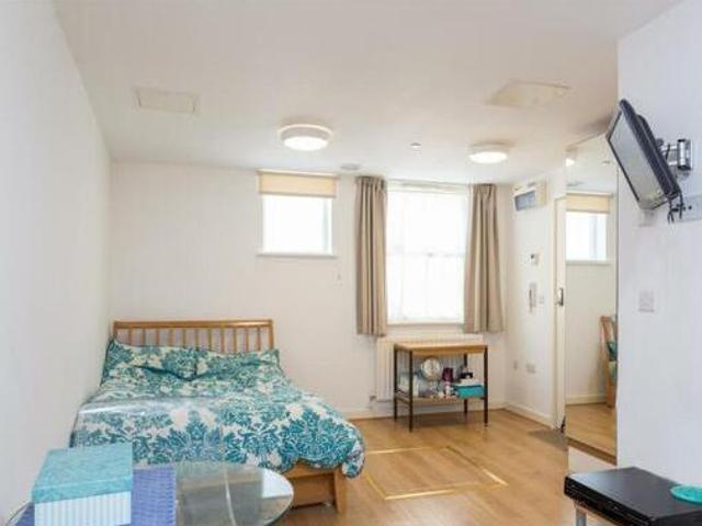 Studio Flat For Rent In Brook Green