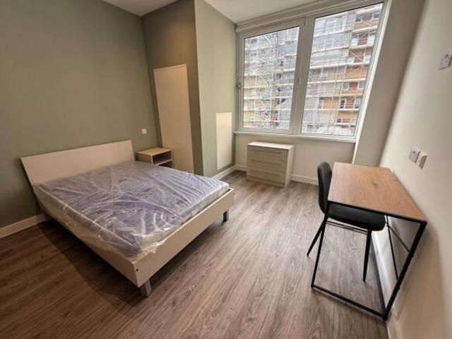 Studio flat for rent in Briton Street, Southampton Central, SO14