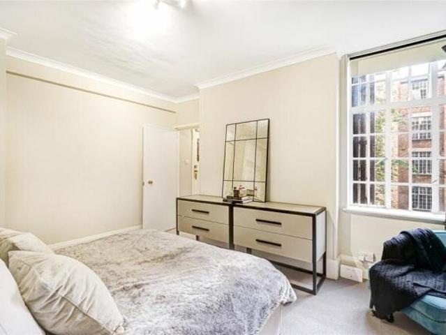 Studio flat for rent in Britten House, Britten Street, London, SW3