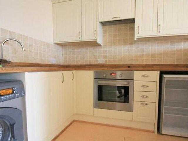 Studio Flat For Rent In Brighton