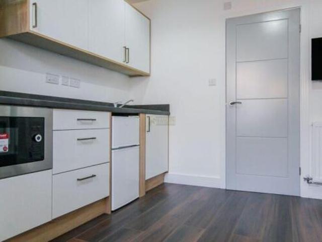 Studio flat for rent in Bristol Road, Selly Oak, Birmingham, B29 6BJ, B29