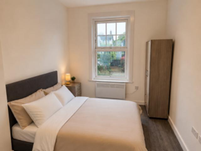 Studio flat for rent in Buckland Road, Maidstone, Kent, ME16