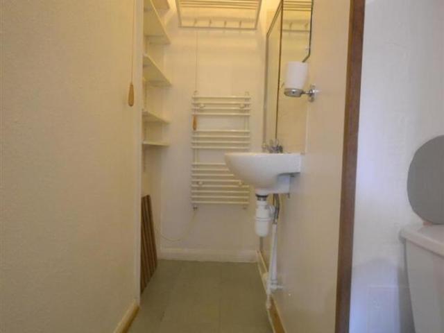Studio flat for rent in Bulmershe Road, Reading, RG1