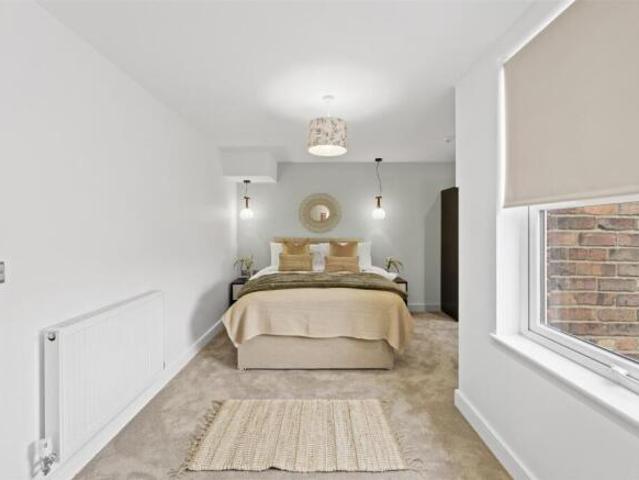 Studio flat for rent in Burnside, Alvaston, Derby, DE24