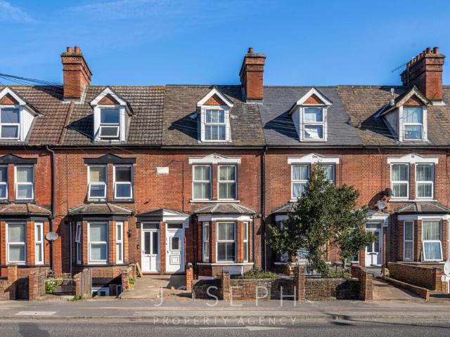 Studio flat for rent in Burrell Road, Ipswich, IP2