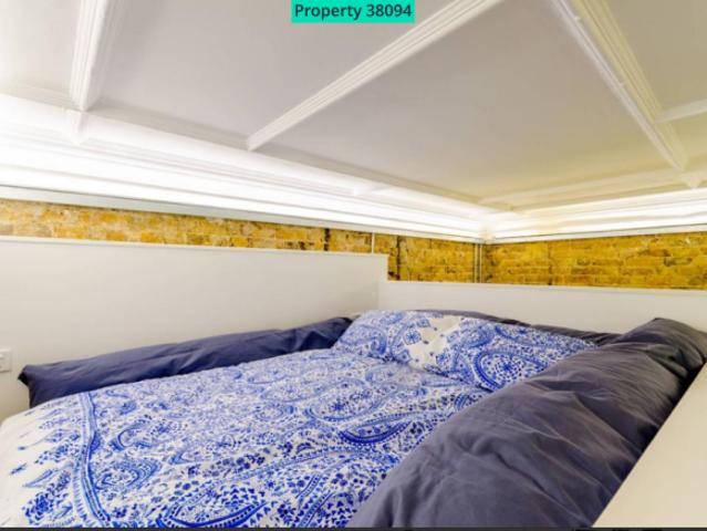 Studio flat for rent in Cambalt Road, London, SW15 6EW, SW15