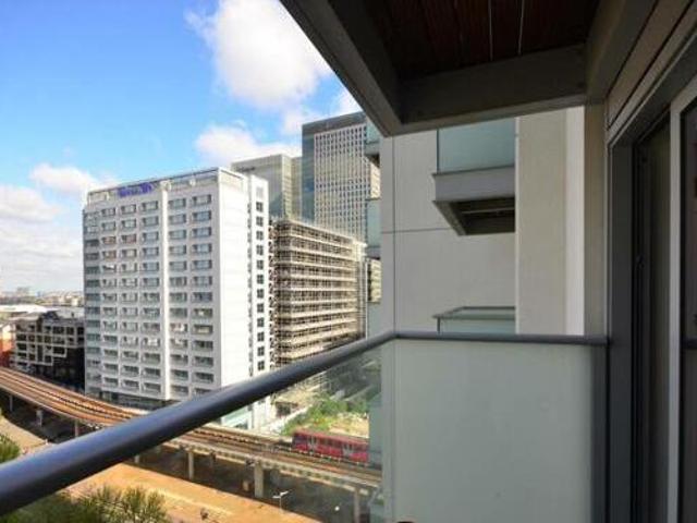 Studio Flat For Rent In Canary Wharf, London