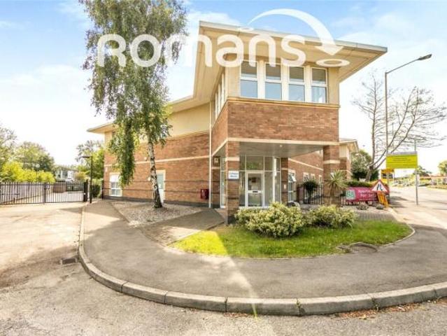 Studio flat for rent in Cadogan House, Rose Kiln Lane, Reading, RG2