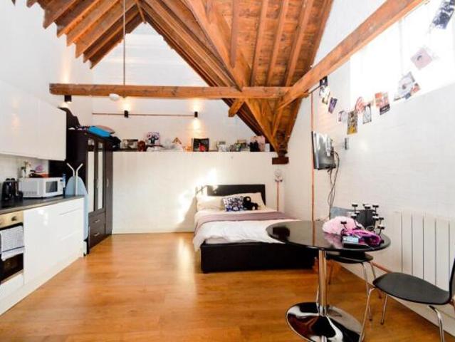 Studio flat for rent in Calvert Avenue, Shoreditch, E2