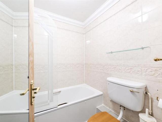 Studio flat for rent in Carter Court, Carter Lane, London, EC4V