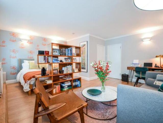 Studio flat for rent in Carroll House, Craven Terrace, London, W2