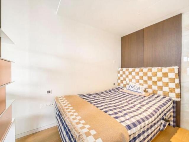 Studio flat for rent in, Casson Square, SE1