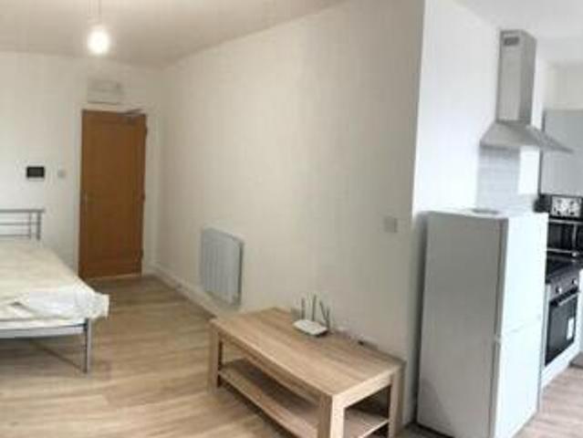 Studio Flat For Rent In Central