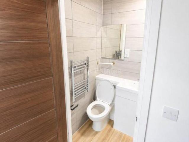 Studio flat for rent in Charndon Close, Reading, RG2