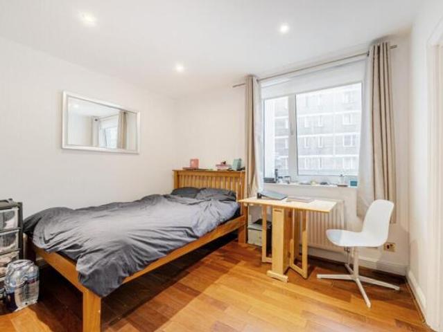 Studio flat for rent in Chelsea Cloisters, Sloane Avenue, Chelsea, London, SW3