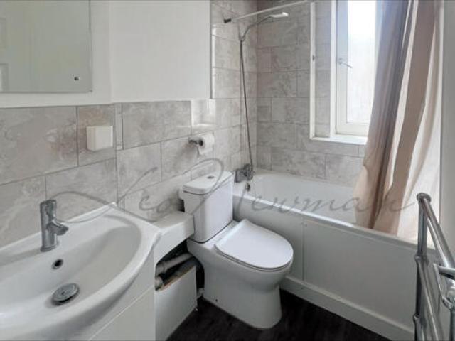 Studio flat for rent in Chelsea Cloisters, Sloane Avenue, SW3