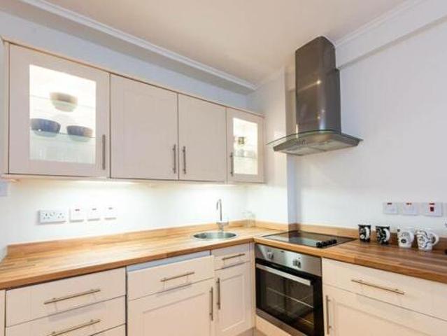 Studio Flat For Rent In Chelsea, London