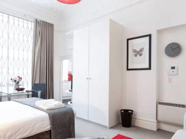 Studio Flat For Rent In Chelsea, London