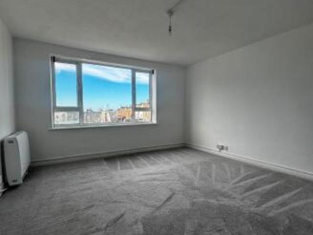 Studio flat for rent in Chesham Street, Brighton, East Sussex, BN2 1NG, BN2