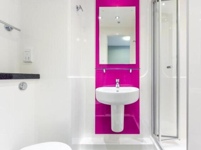 Studio flat for rent in Chester | Student | September, CH1
