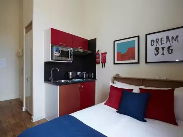 Studio flat for rent in Chester Student September CH2