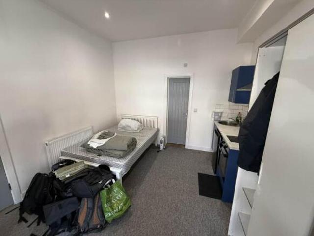 Studio flat for rent in Chichester Road, Portsmouth, PO2