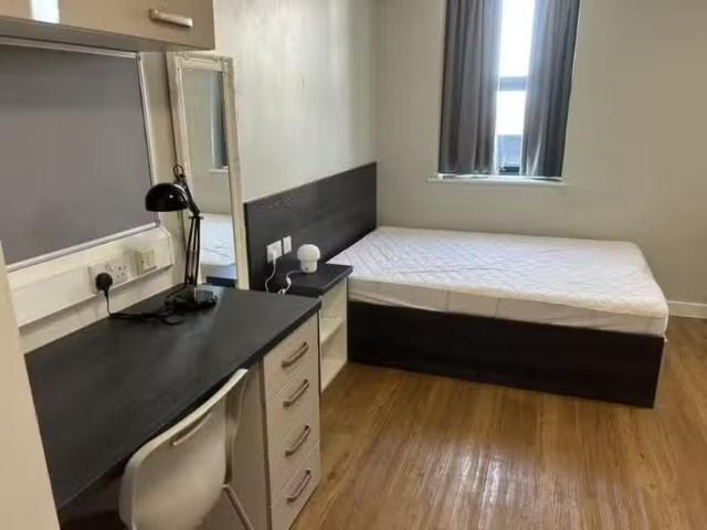 Studio flat for rent in Chronicle House, Chester, CH1