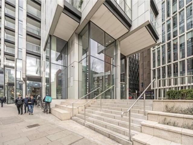 Studio flat for rent in City Road, Old Street, EC1V