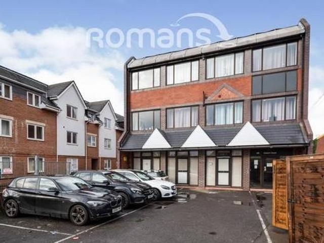 Studio flat for rent in Consort House Fleet GU51