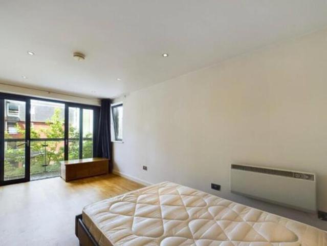 Studio flat for rent in Constantine Street, Plymouth, PL4
