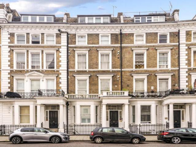 Studio flat for rent in Collingham Road, Earls Court, SW5