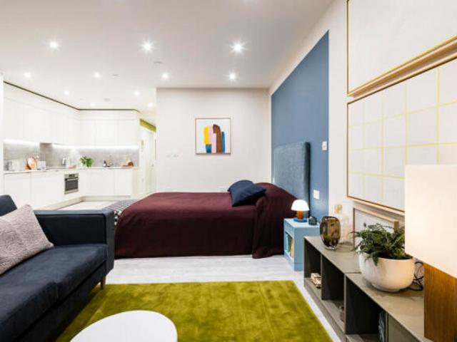 Studio flat for rent in Coppermaker Square, E20