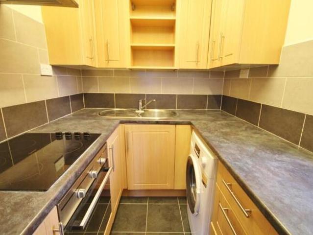 Studio flat for rent in Corrie Road, CB1