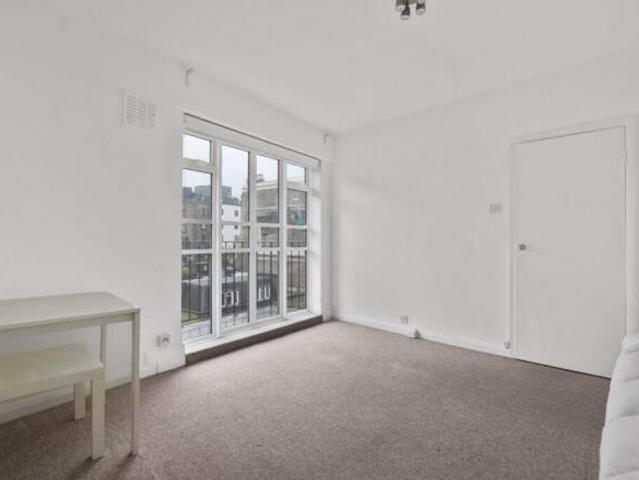 Studio flat for rent in Courtfield Gardens, Kensington, SW5