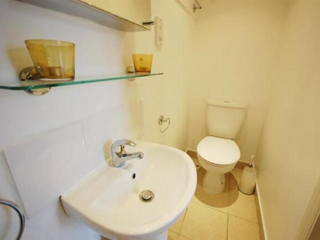 Studio flat for rent in Courtfield Gardens, South Kensington, SW5
