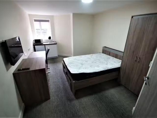 Studio flat for rent in Clay Lane, Coventry, CV2 4LN, CV2