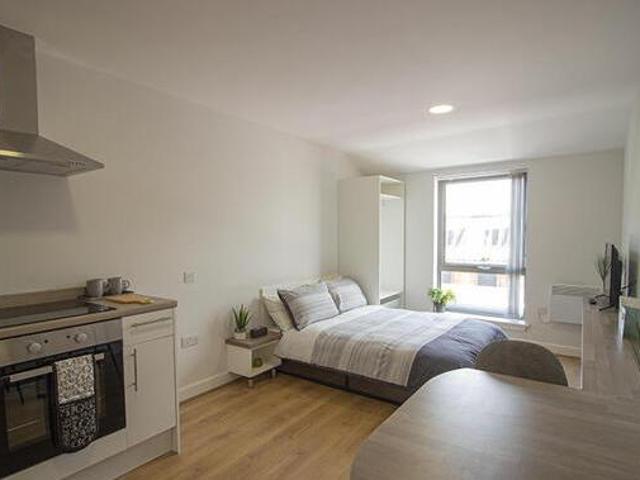Studio Flat For Rent In Clare Court, 2 Clare Street