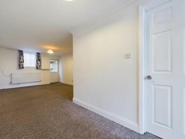 Studio flat for rent in Clarendon Place, Dover, CT17