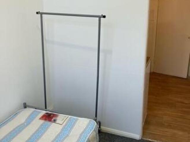 Studio flat for rent in Cleveland Square, City Of Westminster, London, W2
