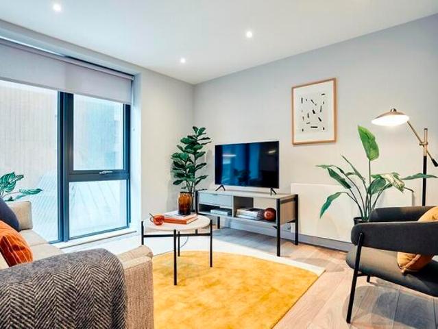Studio flat for rent in Clyde Place, Glasgow, G5