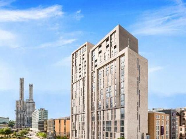 Studio Flat For Rent In Croydon, London