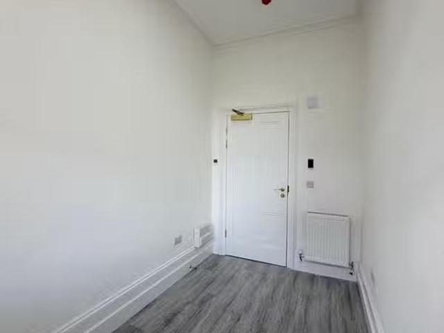 Studio flat for rent in Cromwell Road, Hove, BN3