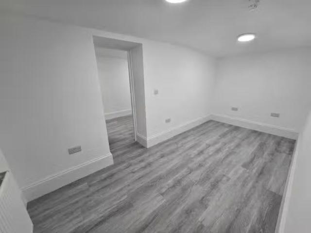 Studio flat for rent in Cromwell Road, Hove, BN3
