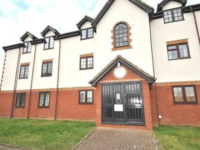 Studio flat for rent in Cromwell Road Letchworth Garden City SG6