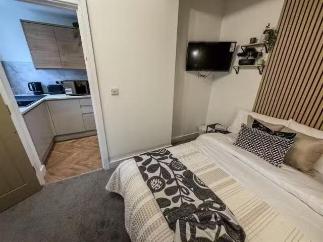 Studio flat for rent in Crosby Street, Derby, DE22