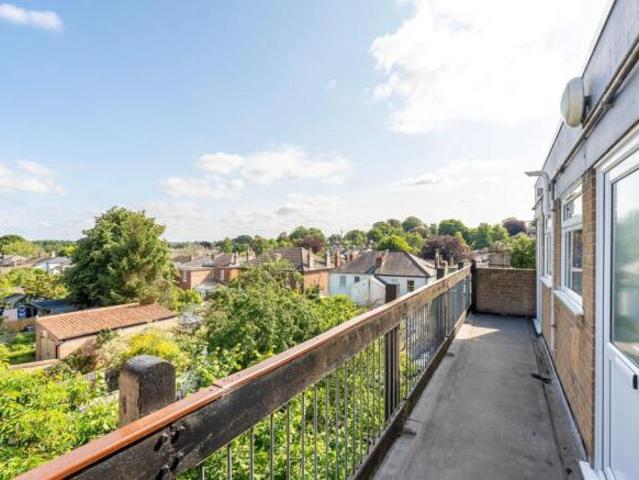 Studio flat for rent in Denbigh Road, Norwich, NR2