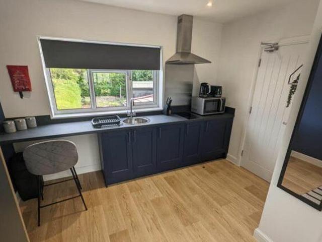 Studio Flat For Rent In Derby